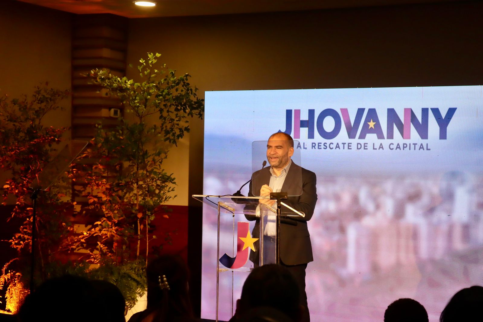 Jhovanny Leyba presenta su aspiración a la alcaldía por el Distrito ...